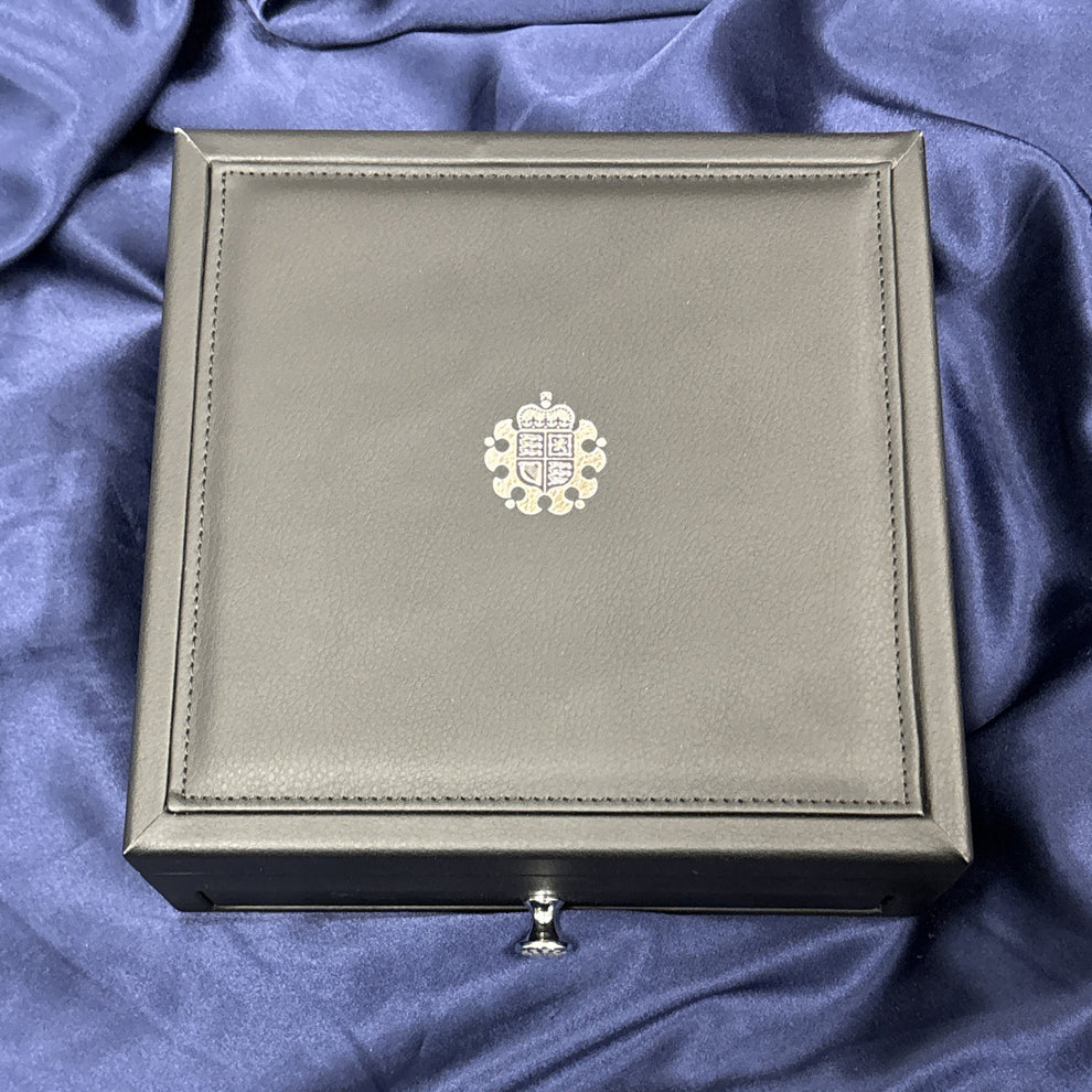 【イギリス】5ポンド 銀貨 PISTRUCCI St George and the Dragon プルーフ 2024[B-0000302] – ワールドコインズ・ジャパン